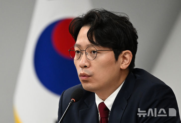 개혁신당 사무총장 "신년 인사회서 김현지에 면박당해"