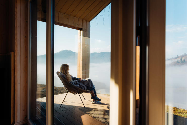 People who struggle with self-awareness often display these 8 behaviors ...