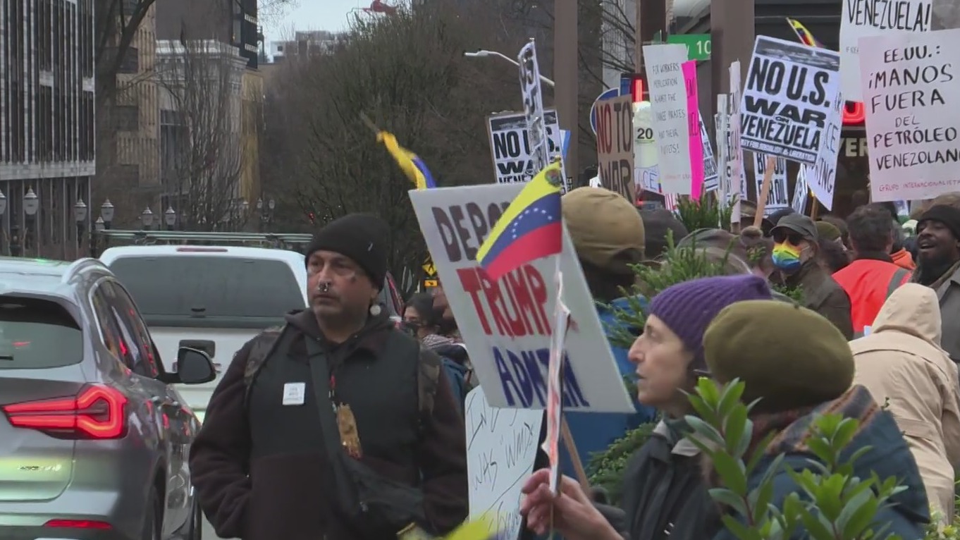 Portlanders protest US military strikes in Venezuela
