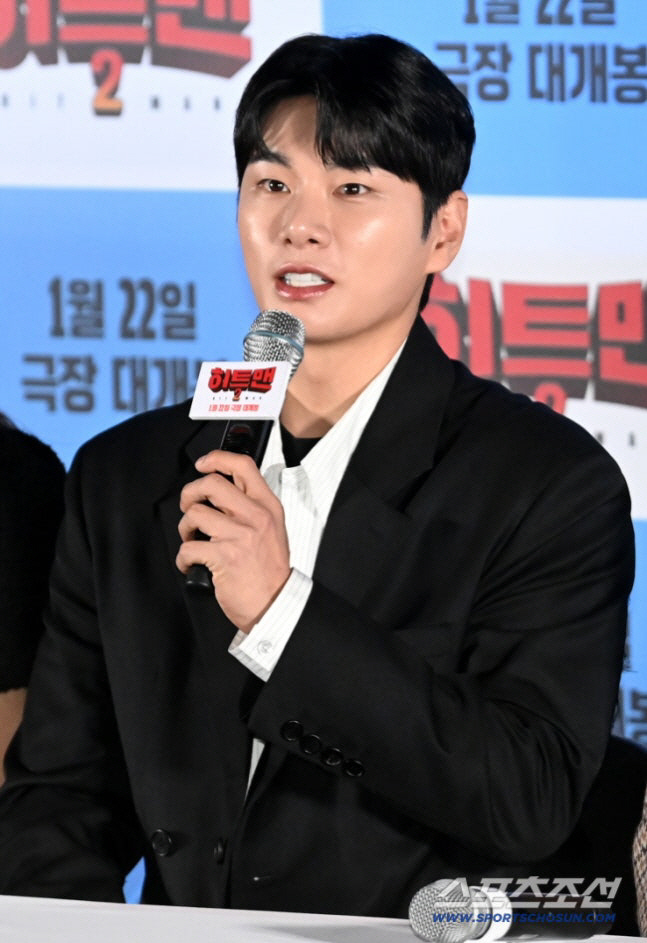 Lee Yi-kyung's remarks on the controversy over eating noodles came out ...