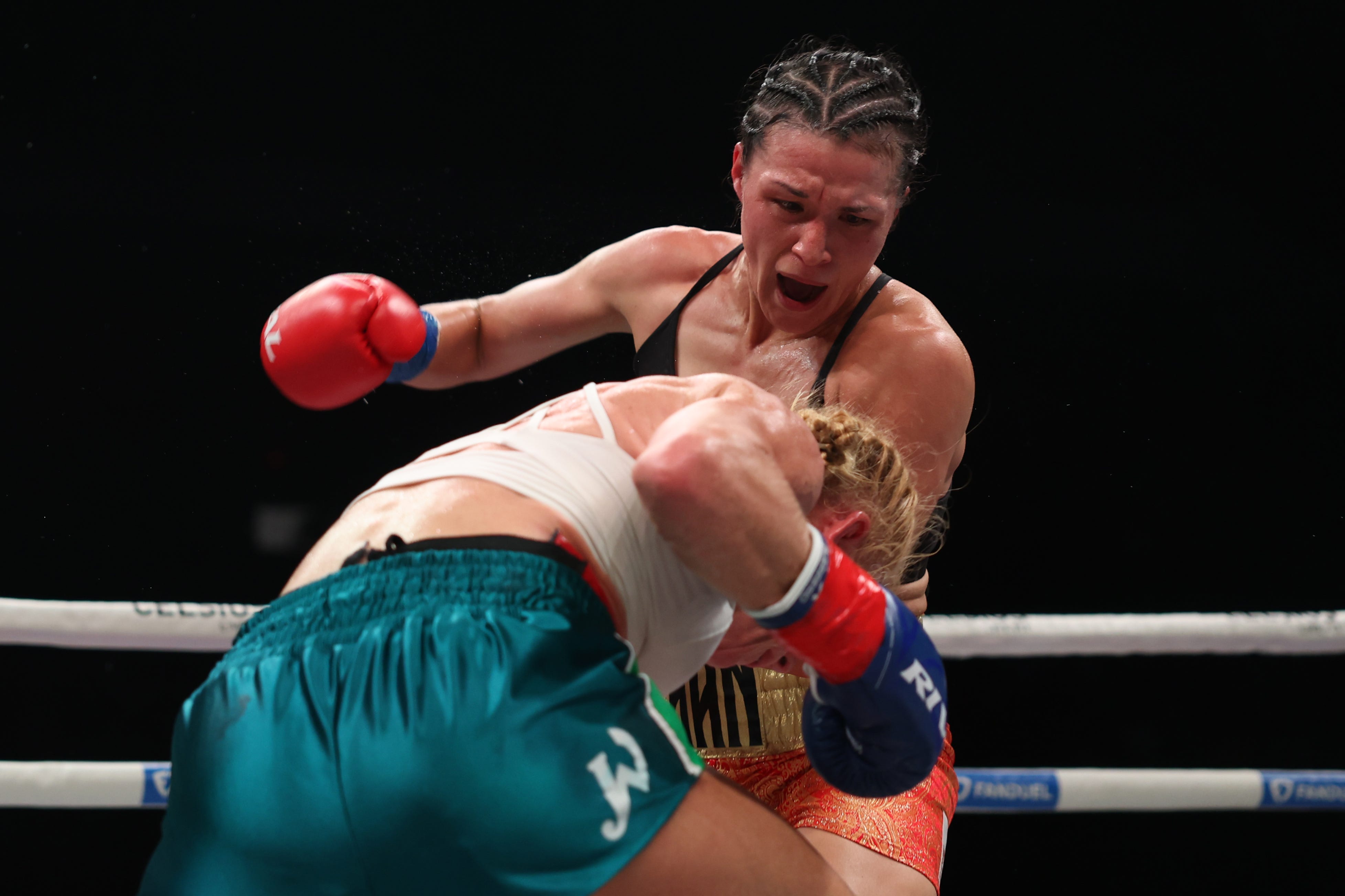 Holly Holm vs. Stephanie Han fight results, highlights: Round-by-round ...