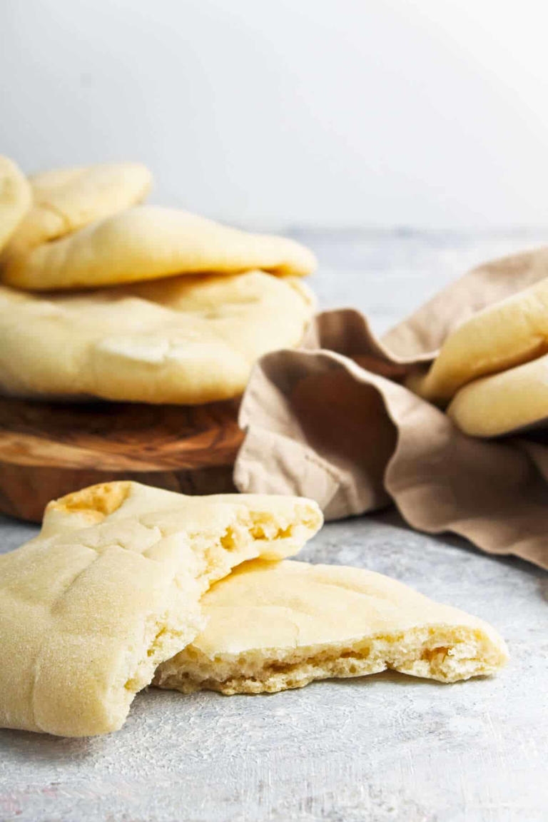 Mini pita bread rounds