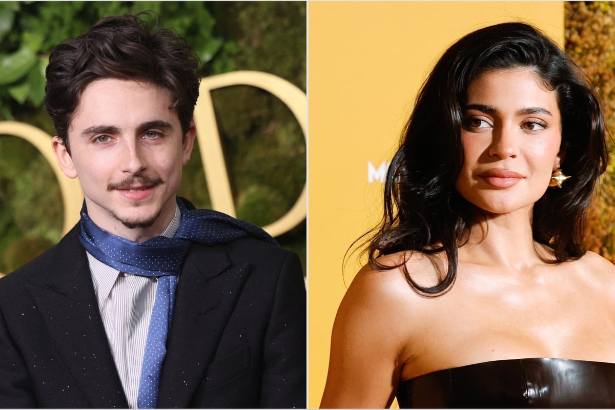 Kylie Jenner and Timothée Chalamet sweetly smooch at the 2025 Golden ...