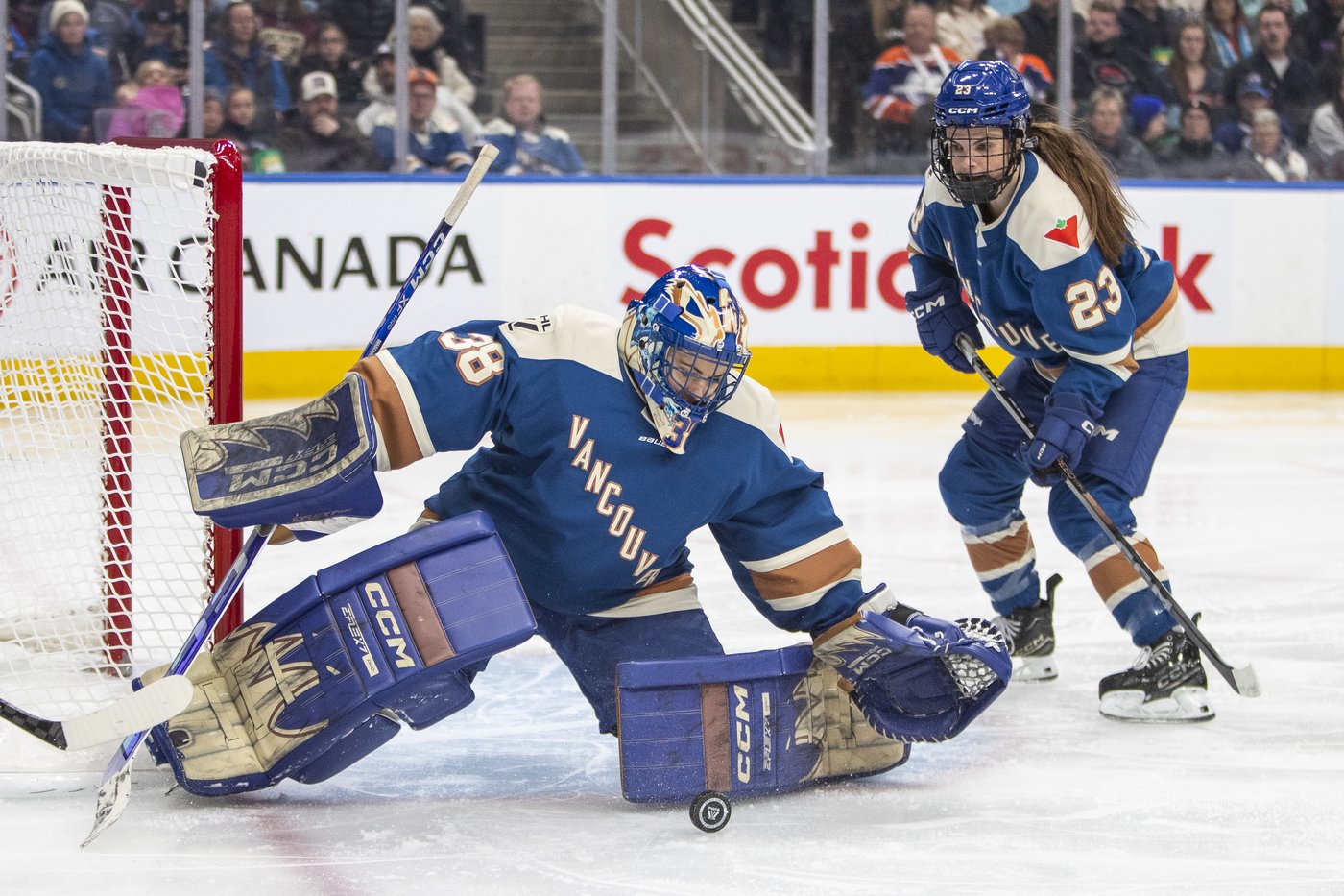 Thompson, Jaques, Daniel score third-period goals, Goldeneyes rally to ...