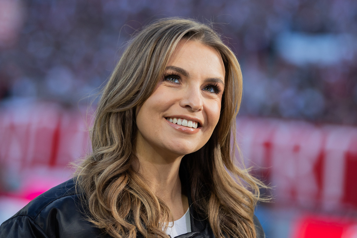 In TV-Show: Laura Wontorra küsst einstigen "Let's Dance"-Star und ...