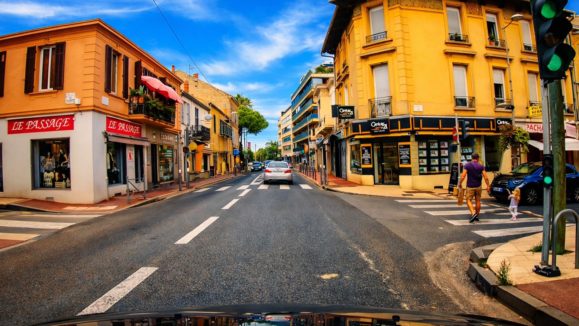 What do Cannes streets look like?