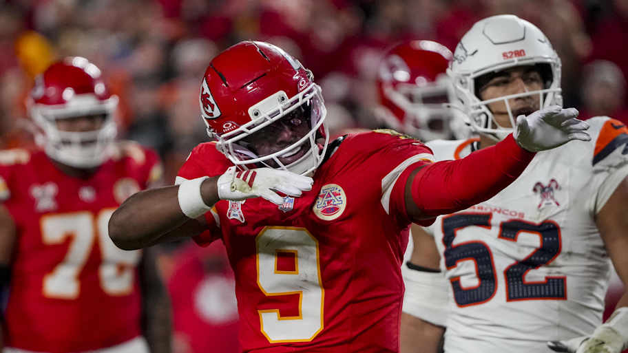 What a win (and loss) means for the Chiefs in season finale vs. Raiders