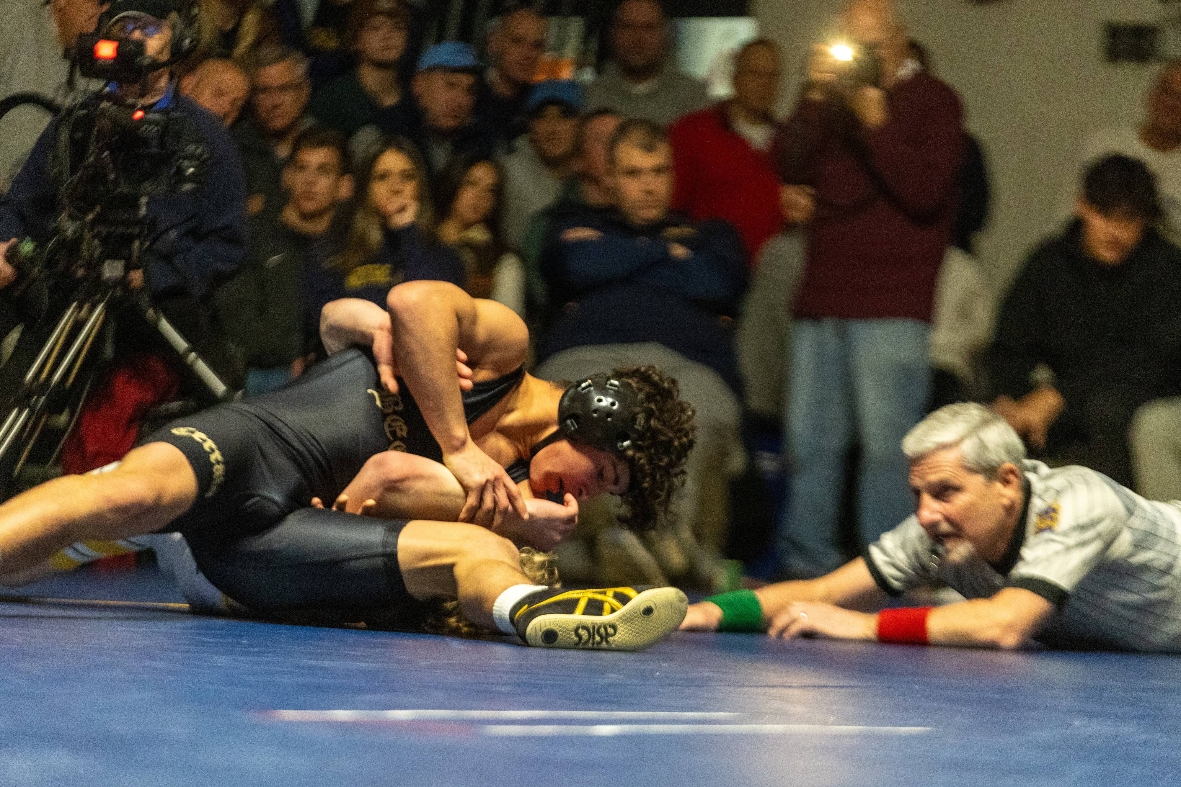 Becahi wrestling gets 4 straight pins to knock off Notre Dame-Green Pond