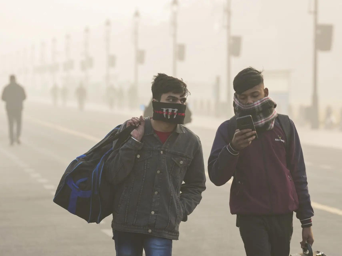 Delhi winter woes deepen: AQI remains 'poor', dense fog warning issued ...
