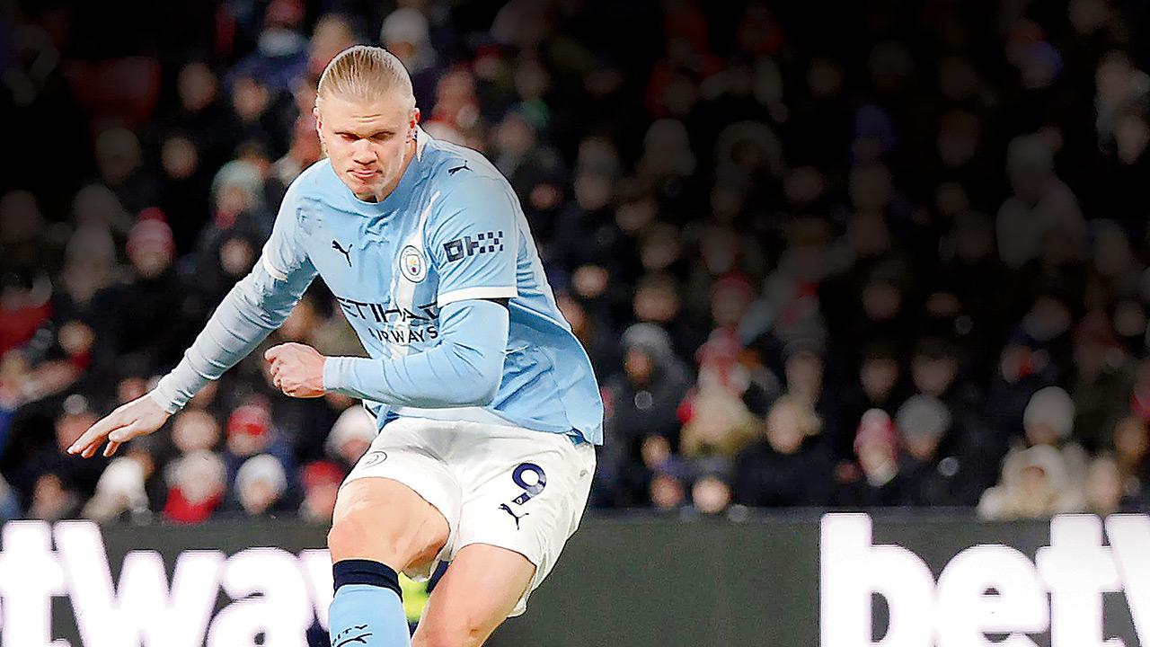 ‘Chelsea are always a danger’, says Pep Guardiola ahead of Manchester ...