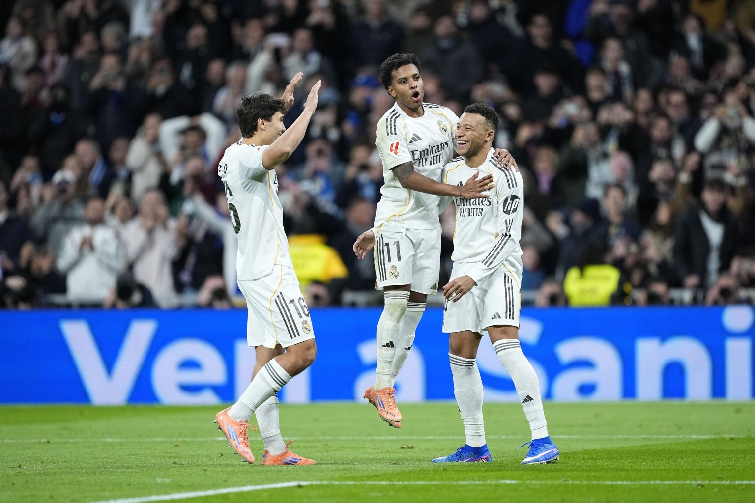 Real Madryt - Real Betis? Gdzie i o której oglądać? [TRANSMISJA NA ŻYWO ...