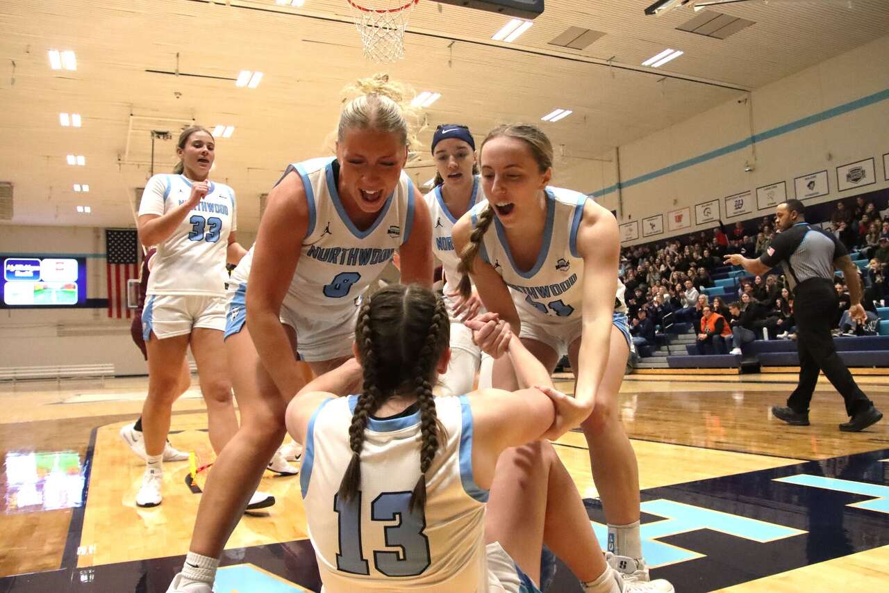 Northwood 5-0 in conference for first time in program history