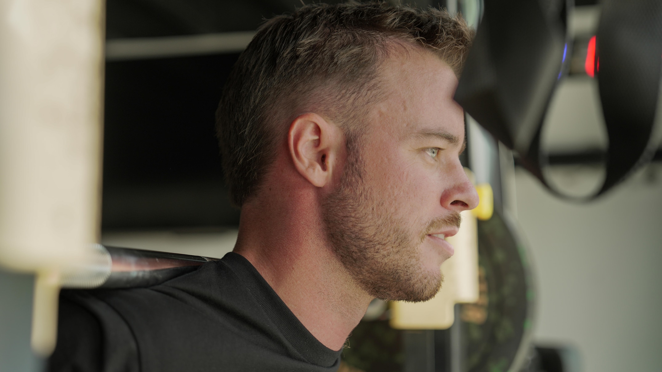 Brisbane man aiming to be fastest person from sea level to Mount ...