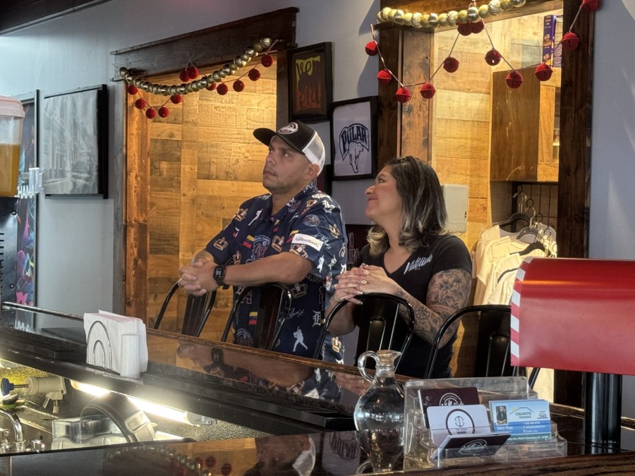 'Give us a chance:' Venezuelan restaurant owner hopes country will ...