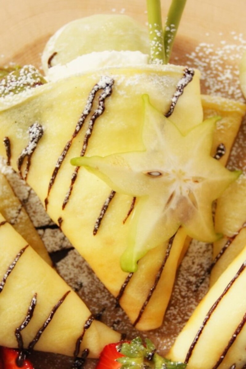 Japanese-style dessert crepes made at home