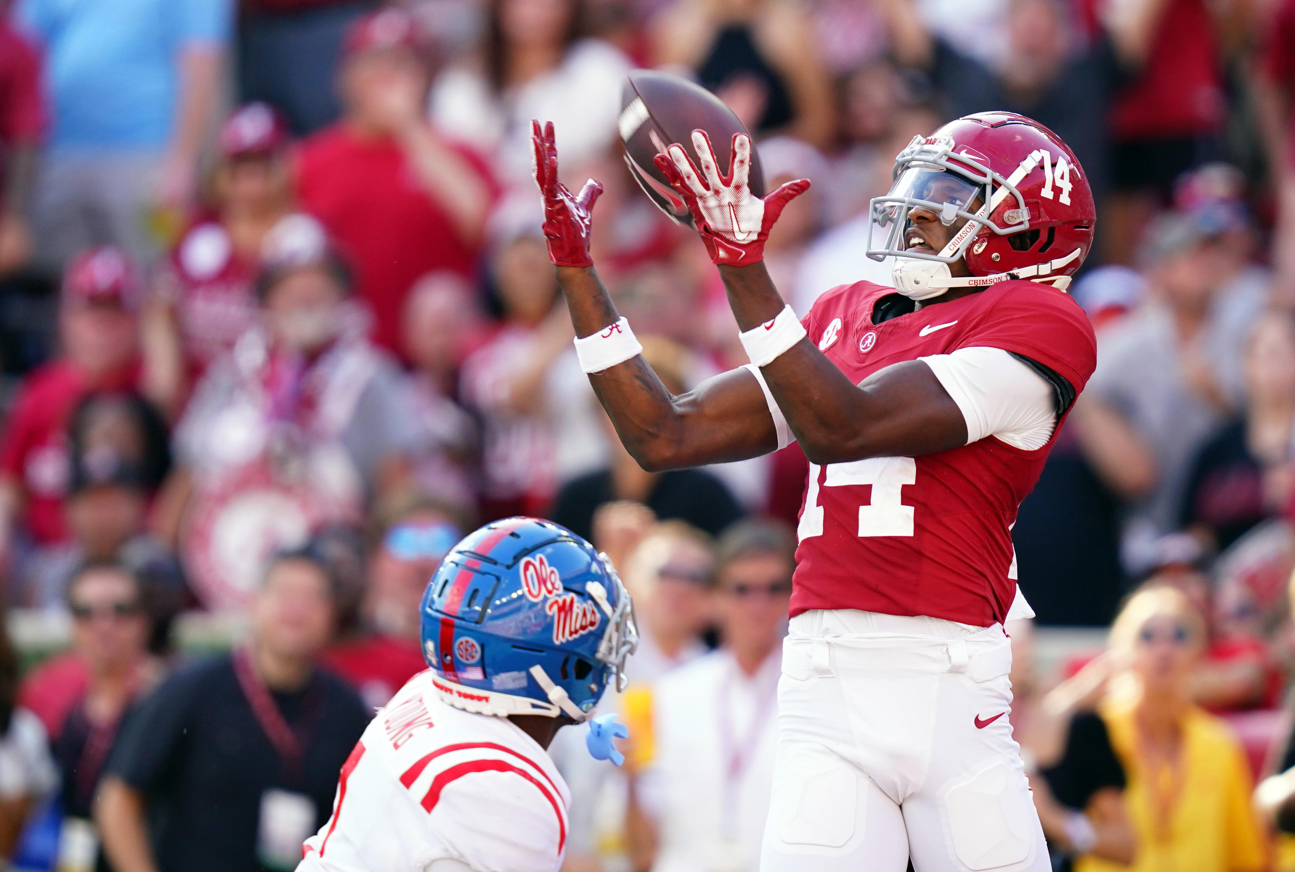 Alabama wide receiver to reportedly enter NCAA transfer portal