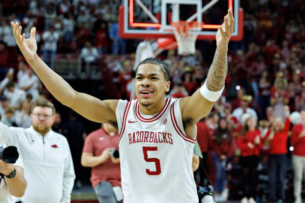 Acuff's 29 points leads No. 18 Arkansas over No. 19 Tennessee