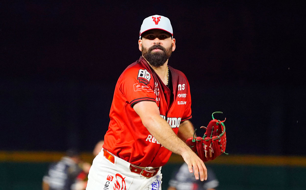 José Urquidy y Escogido sufren 1a derrota en el round robin LIDOM 2026 ...