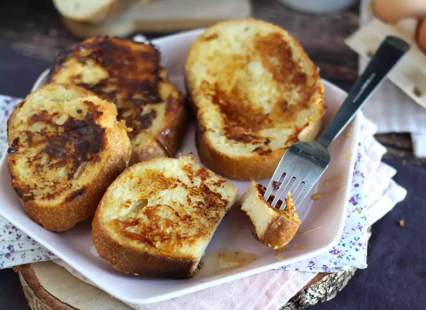 Torrijas francesas, pan perdido con baguette