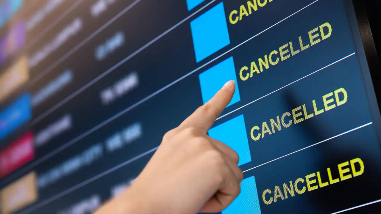 Flights cancelled across the Caribbean as FAA halts US airlines over ...