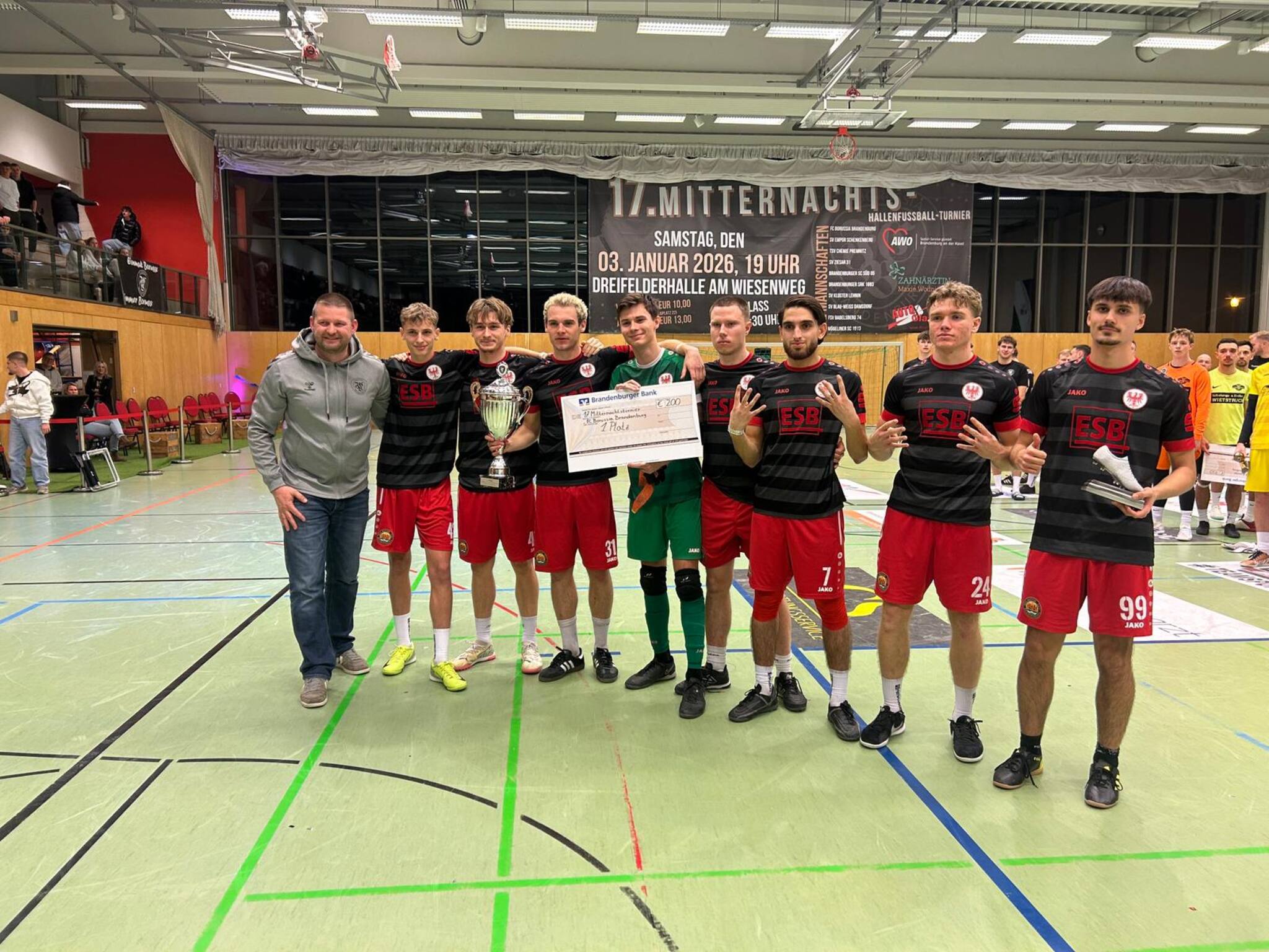 Liveticker zum Nachlesen: Penalty-Drama und Mittelfinger-Eklat beim ...