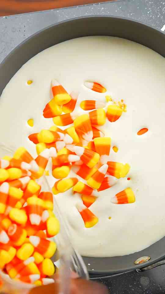 Candy corn ramen! Cozy