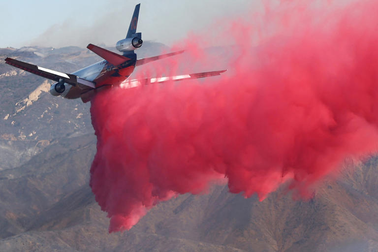 Pink fire retardant used to fight Los Angeles fires poses heavy metal ...