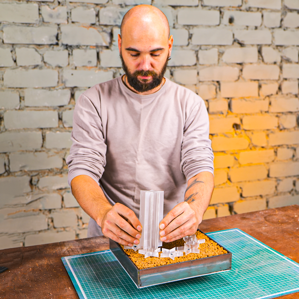 Creative light fixture using cork and metal