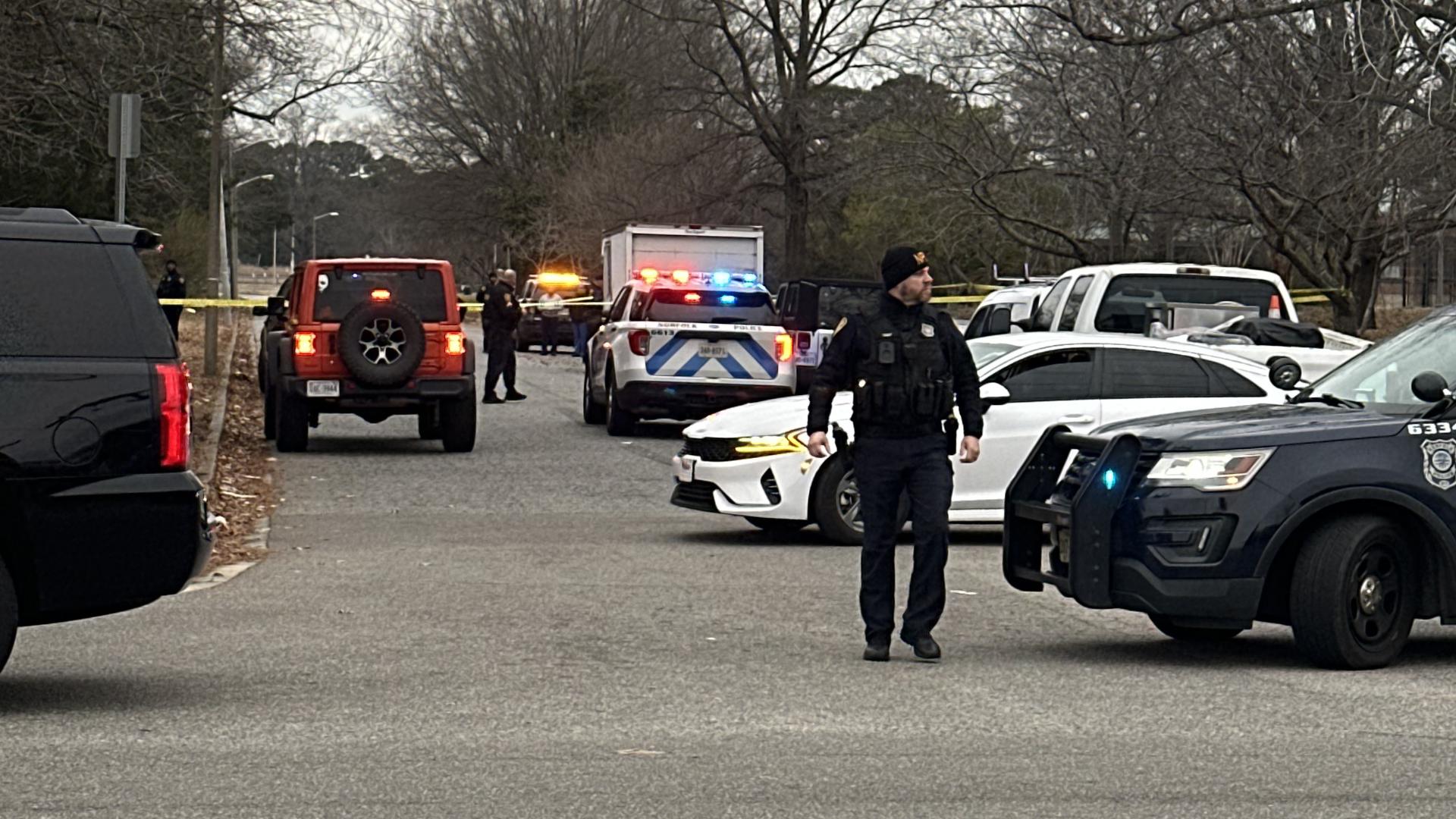 Man hurt in Norfolk shooting Saturday afternoon