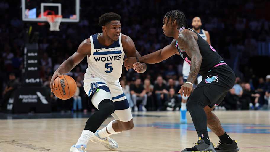 Anthony Edwards’ big night lifts Wolves to much-needed win over Heat