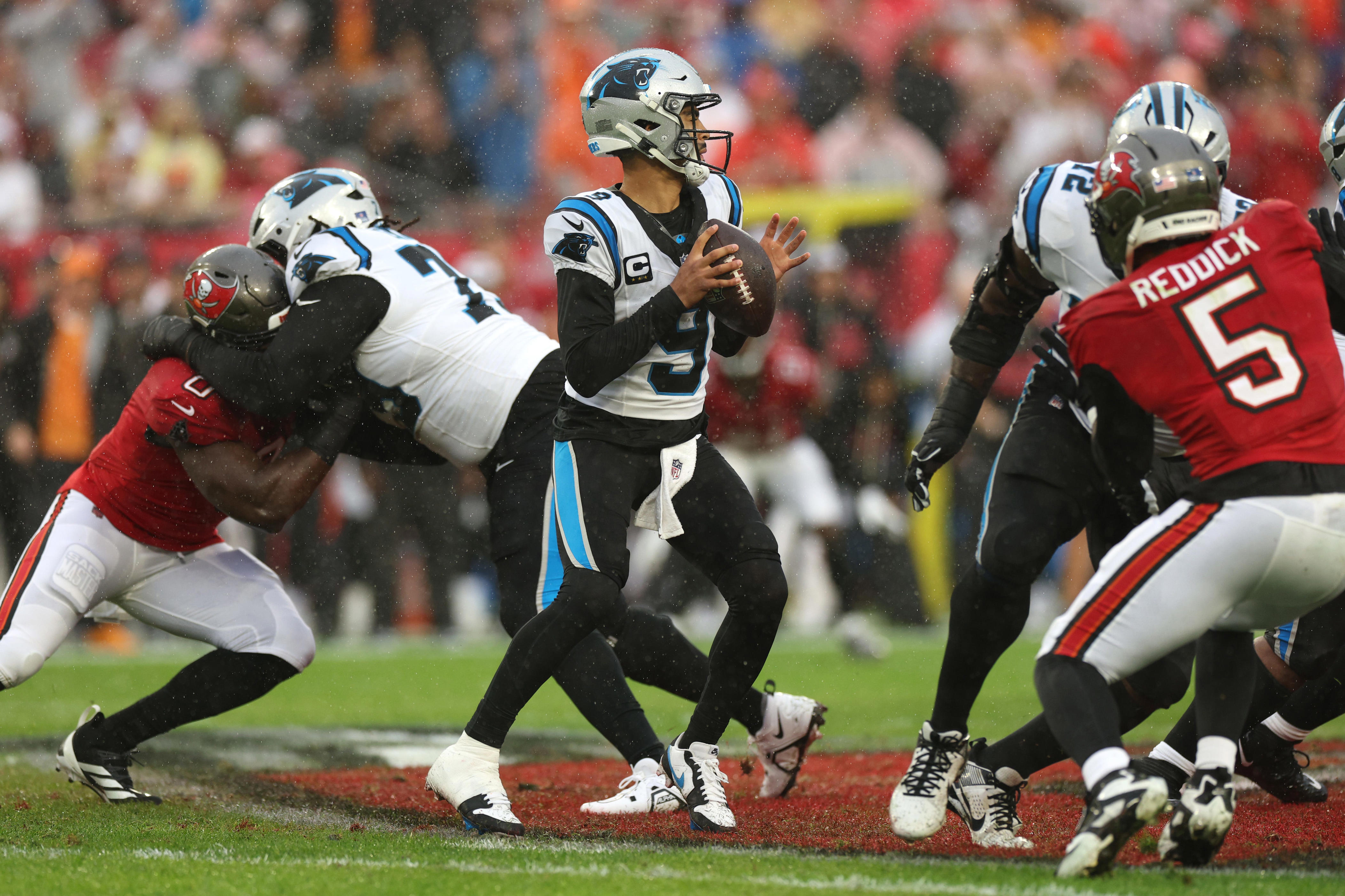 Panthers fall short to Bucs: Top highlights from the deflating Week 18 loss