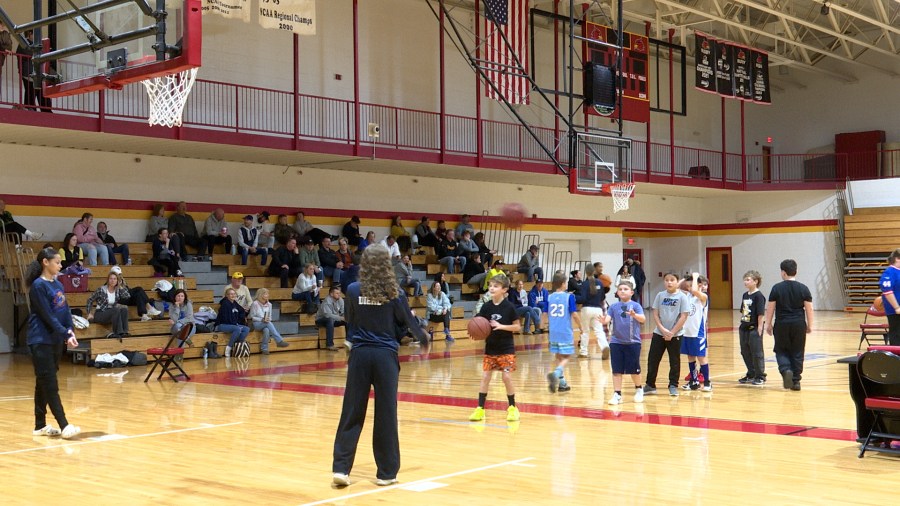 Pint-sized players go head-to-head in Elks Lodge Hoop Shoot Contest