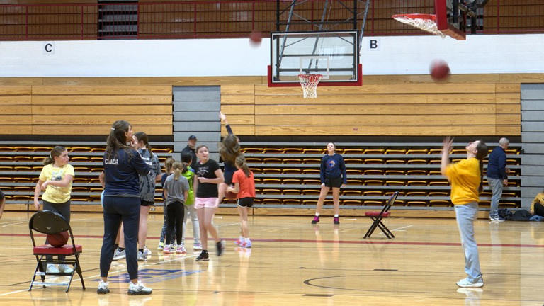 Pint-sized players go head-to-head in Elks Lodge Hoop Shoot Contest
