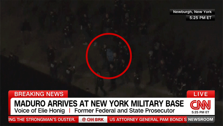 Nicolas Maduro flashes peace sign while in federal custody, video