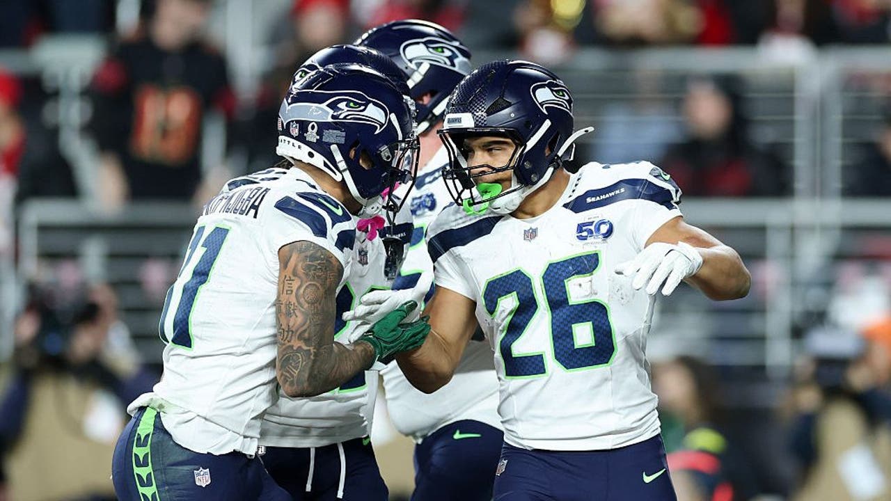 Live Seahawks-49ers scores, updates: Josh Jones active for Seahawks