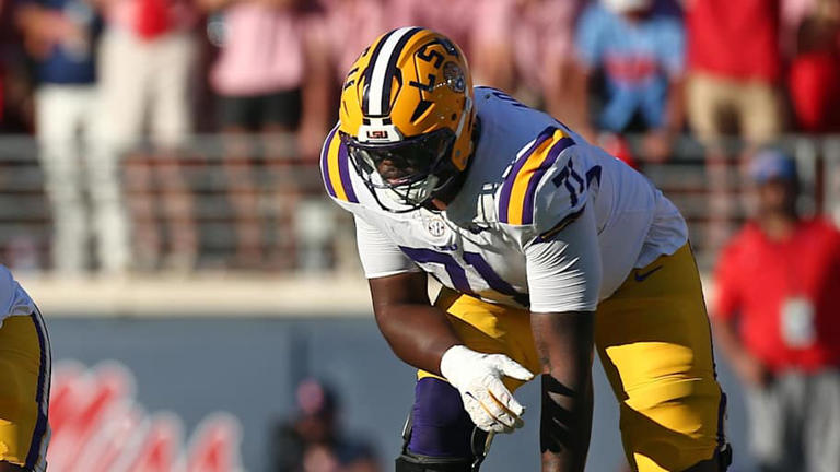 Texas A&M in contention for one of the portal’s top offensive linemen
