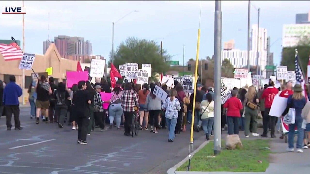 Phoenix protestors call for no war in Venezuela following President ...
