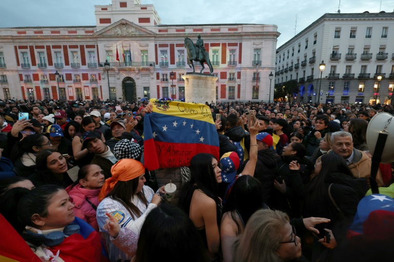 'At last': Venezuelans abroad celebrate Maduro ouster