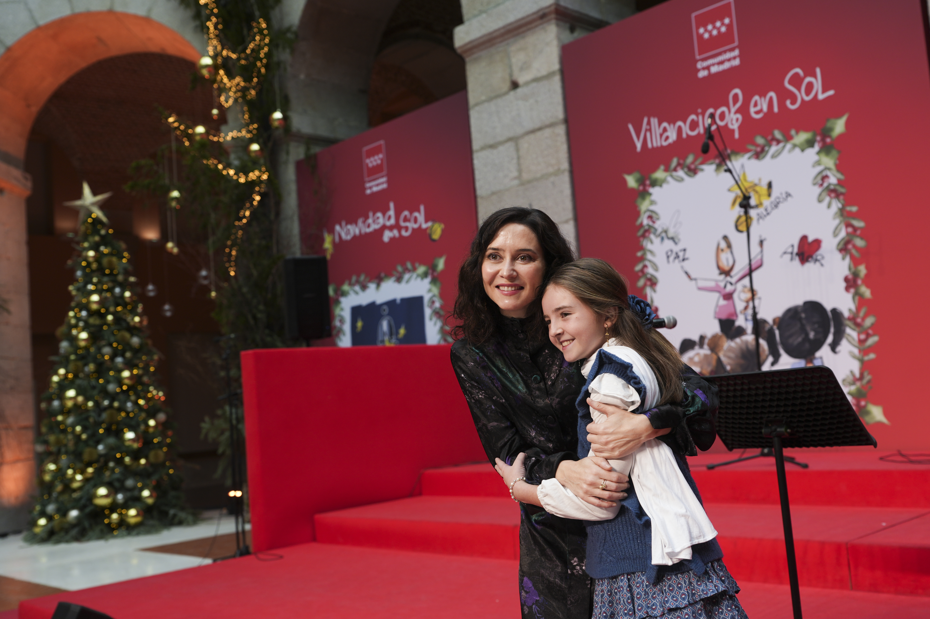 Lucía Torres: quién es la familia detrás de la niña que cantó un ...