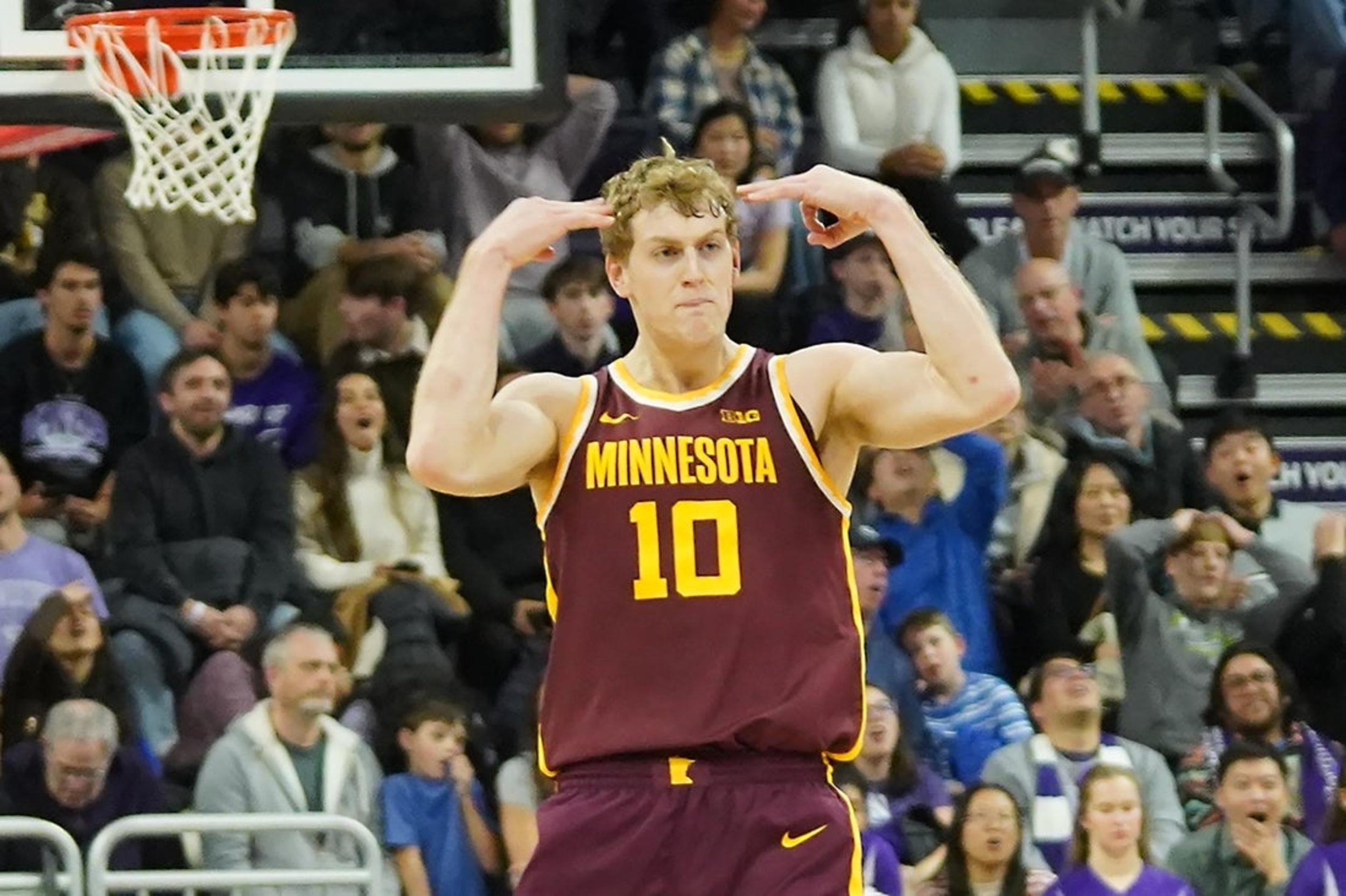 Cade Tyson helps Minnesota rally past Northwestern