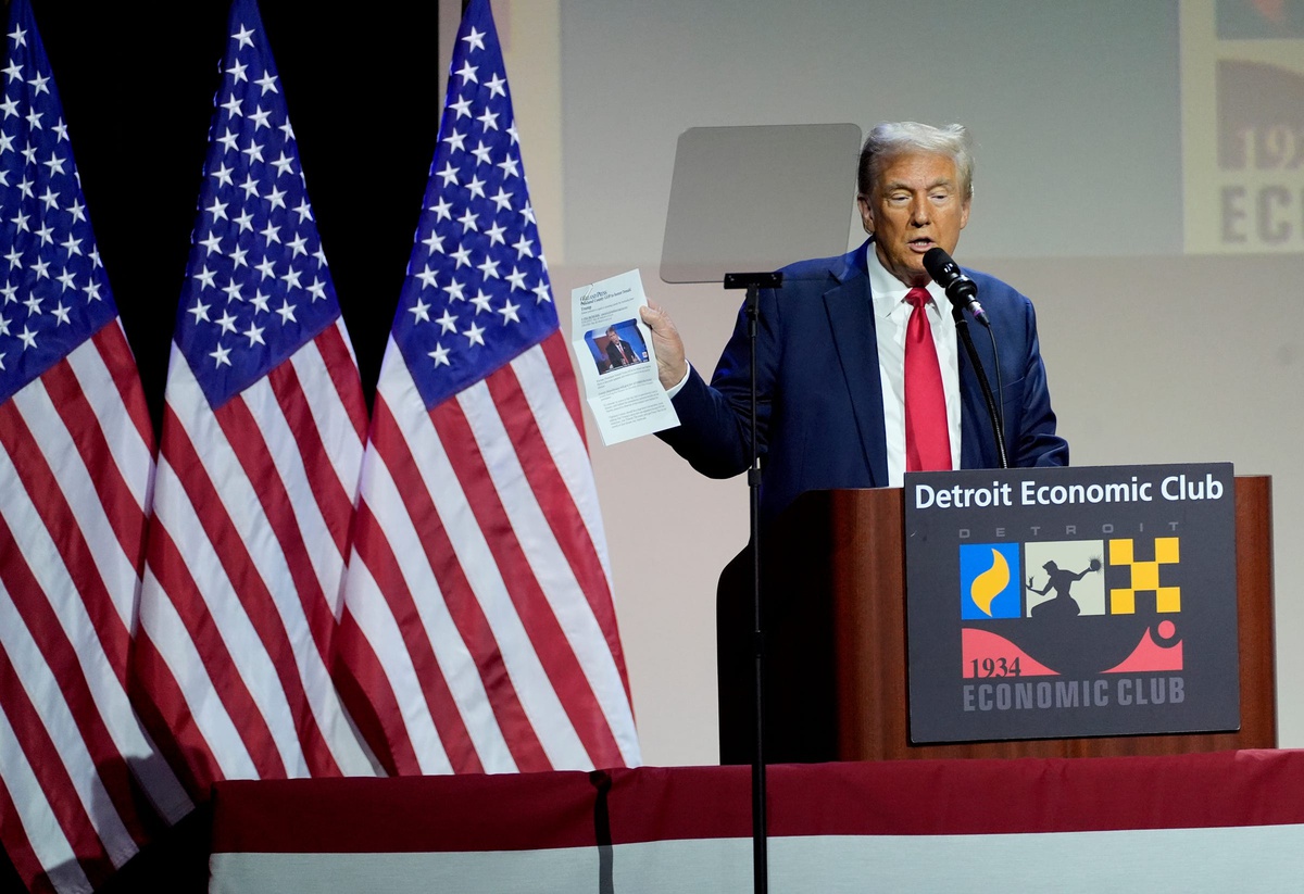 Gen. Michael Flynn responds to 'burn bag' discovery at FBI