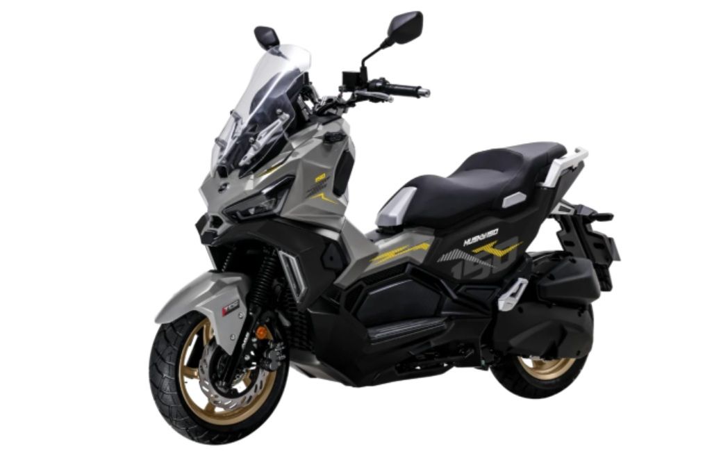 Yang lain minggir dulu, ini baru skutik adventure 150cc paling keren 2026