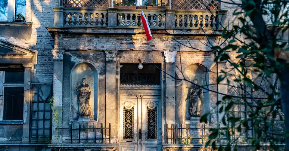 Sopocka willa owiana tajemnicą. Jaki plan ma miasto na XIX-wieczny zabytek?