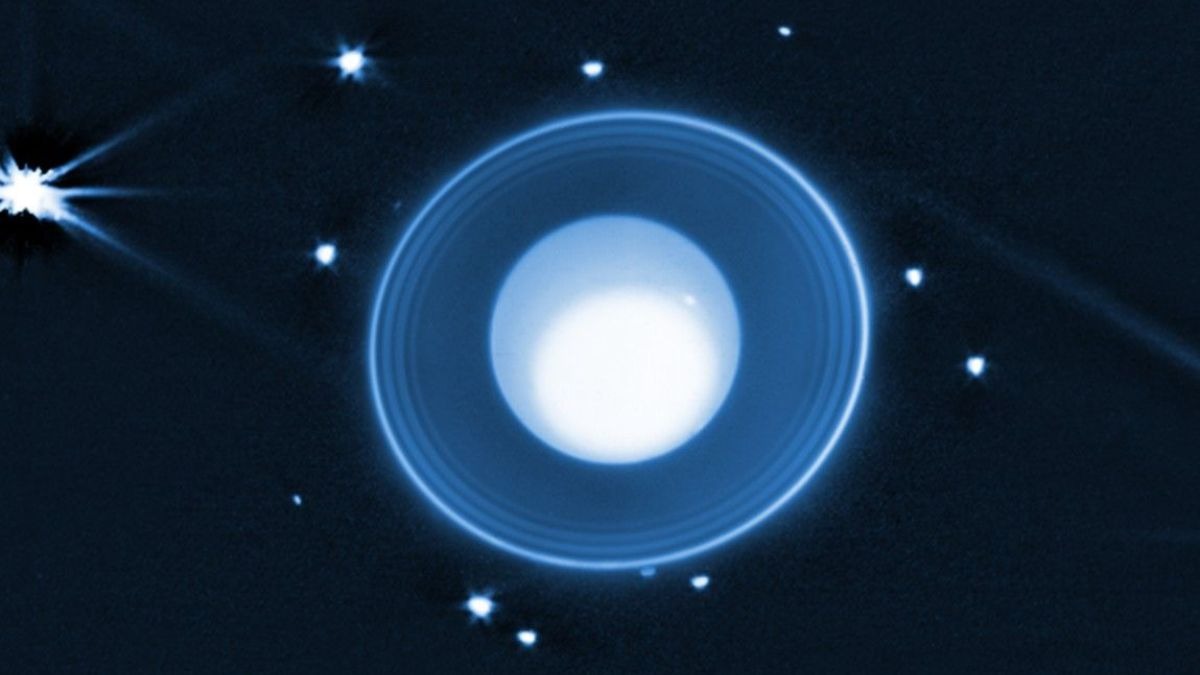 James Webb Space Telescope finds a new moon hiding in the rings of Uranus
