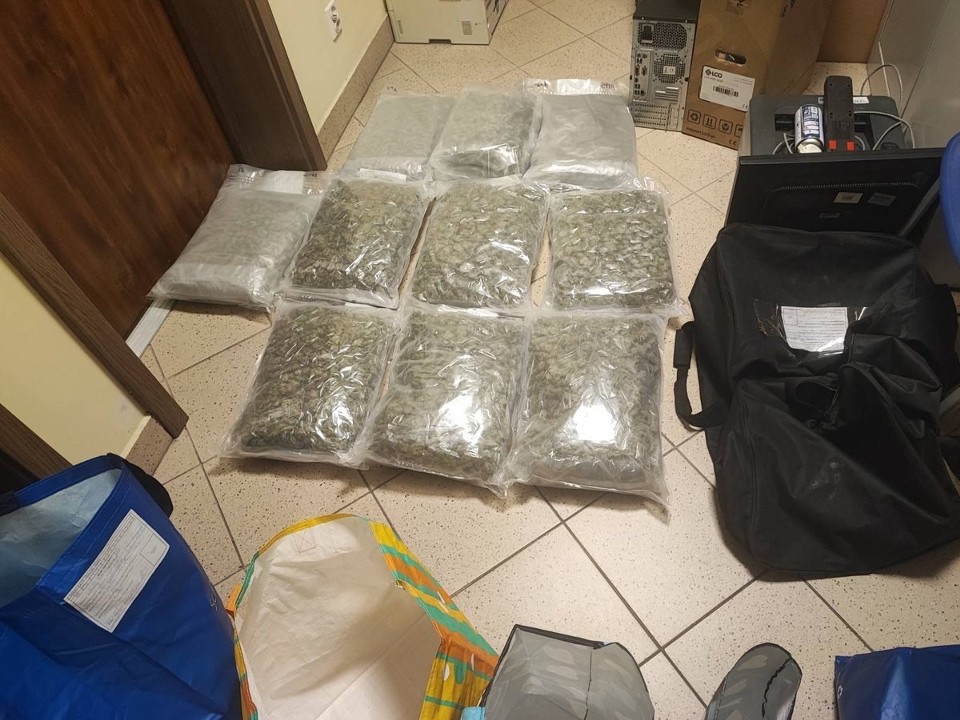 Prokuratura uderza w handel narkotykami. Dwa akty oskarżenia w sprawie ...