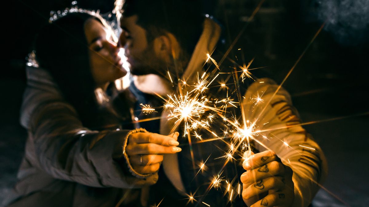 The real meaning behind the midnight New Year’s kiss