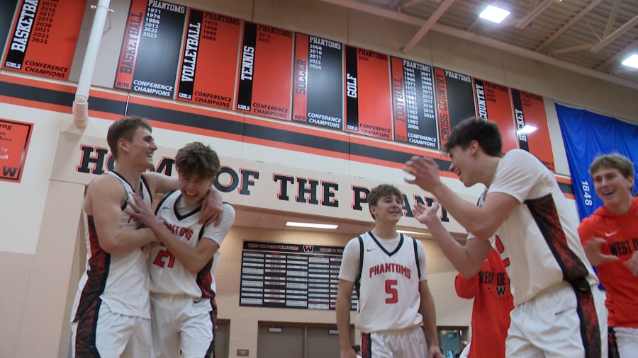 Battle of the bridge: West De Pere boys snap De Pere’s 60+ conference ...