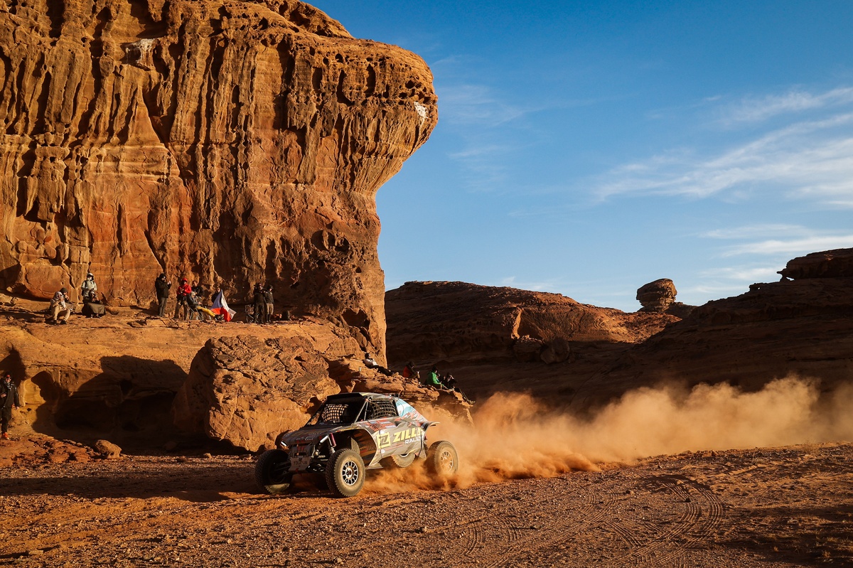 David Zille se impone en los Challenger en la primera etapa del Dakar 2026