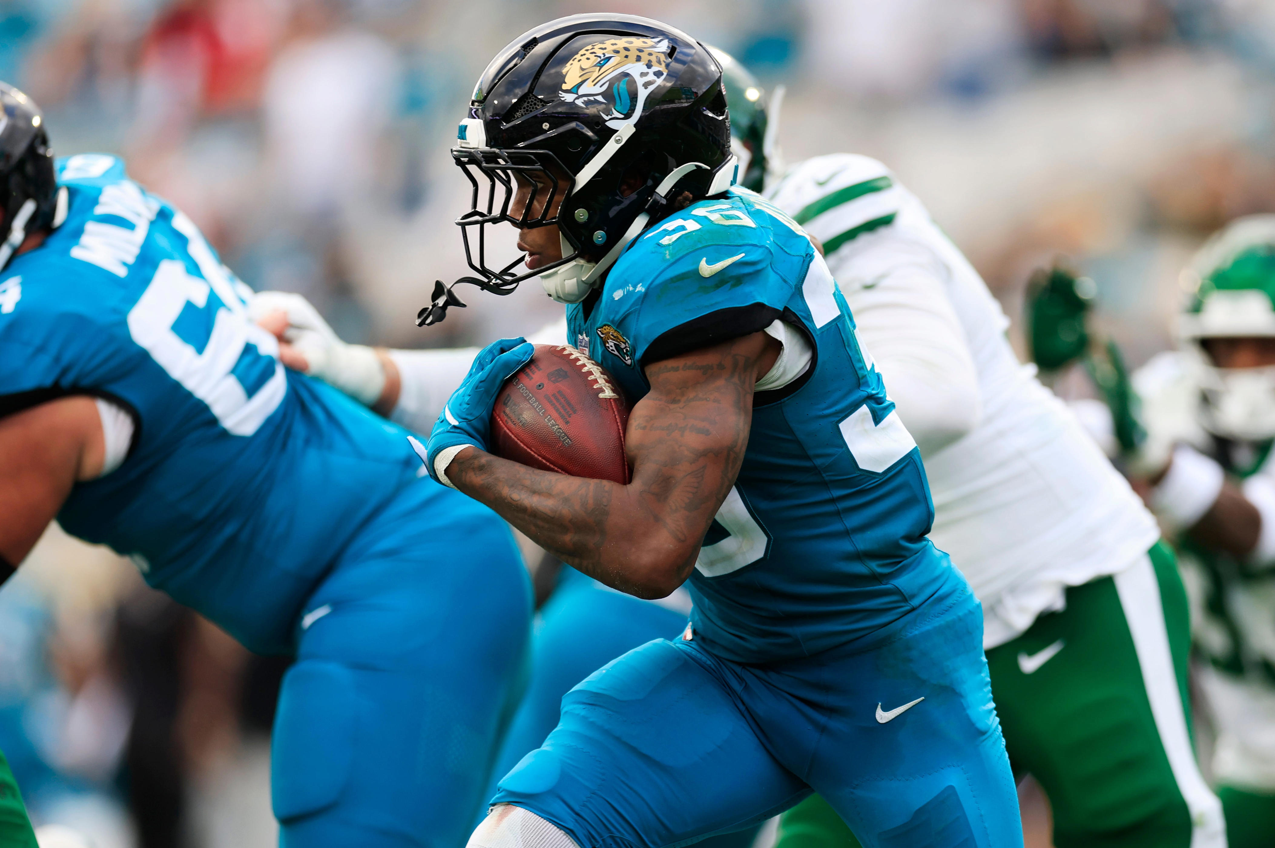 Jaguars vs Titans predictions, picks, odds. Who wins Week 18 NFL game?