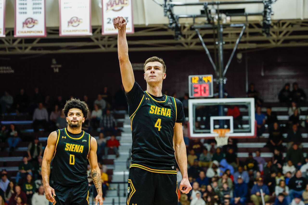 Siena men's basketball looking to bounce back from Iona loss